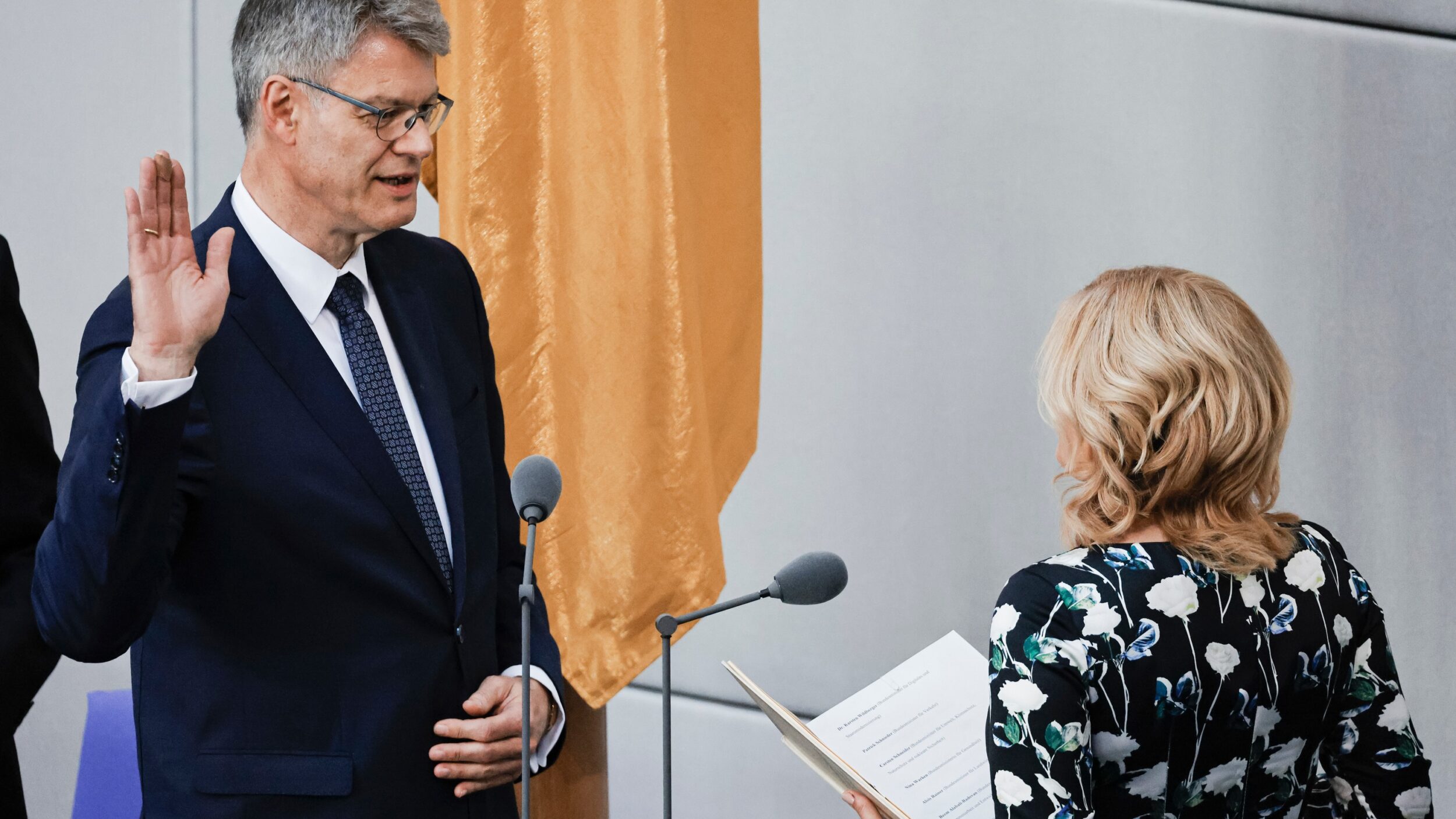 Patrick Schnieder: Straßen und Schiene müssen wieder funktionieren - CDU