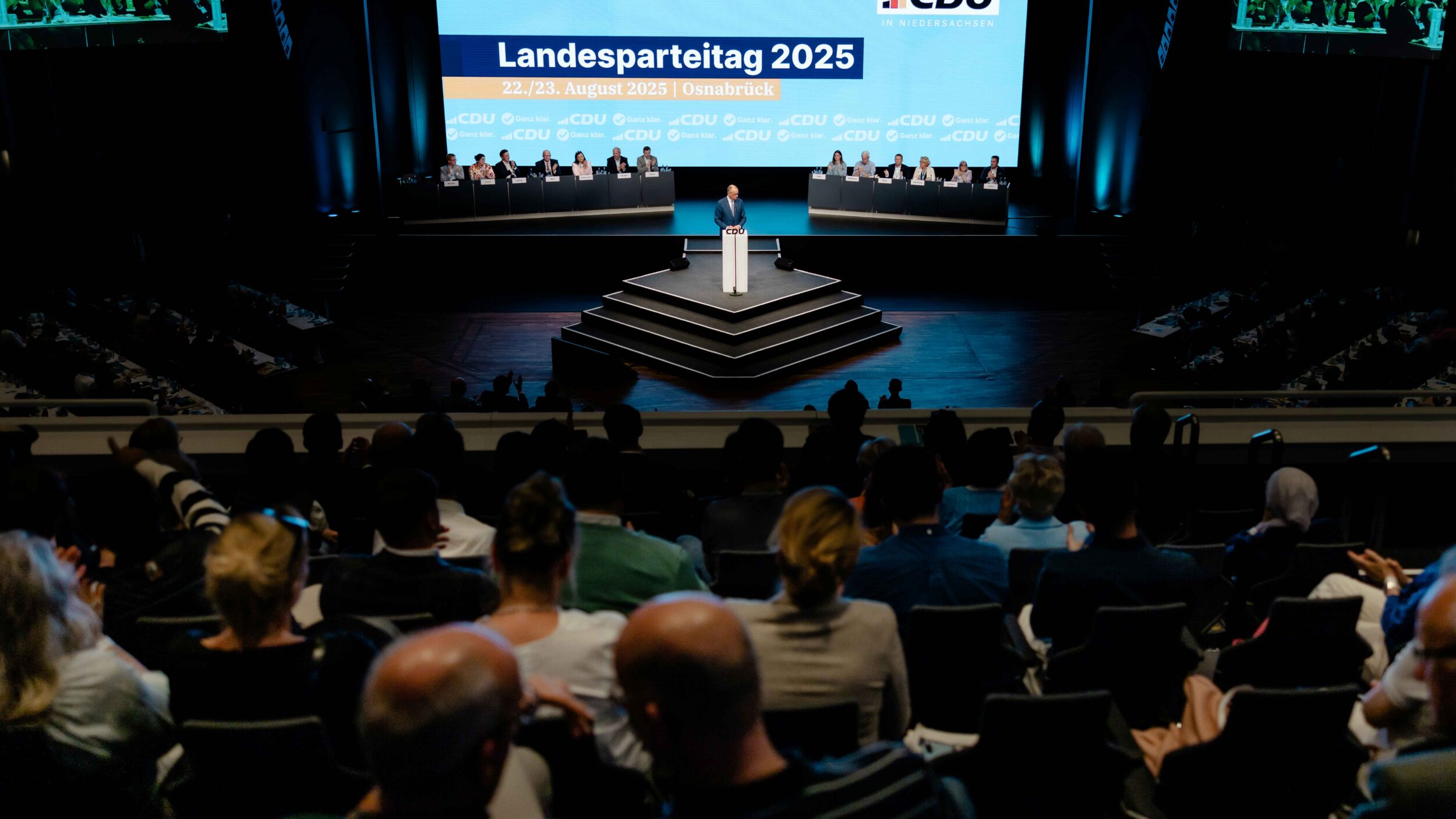 Friedrich Merz auf dem CDU-Landesparteitag in Niedersachsen - CDU