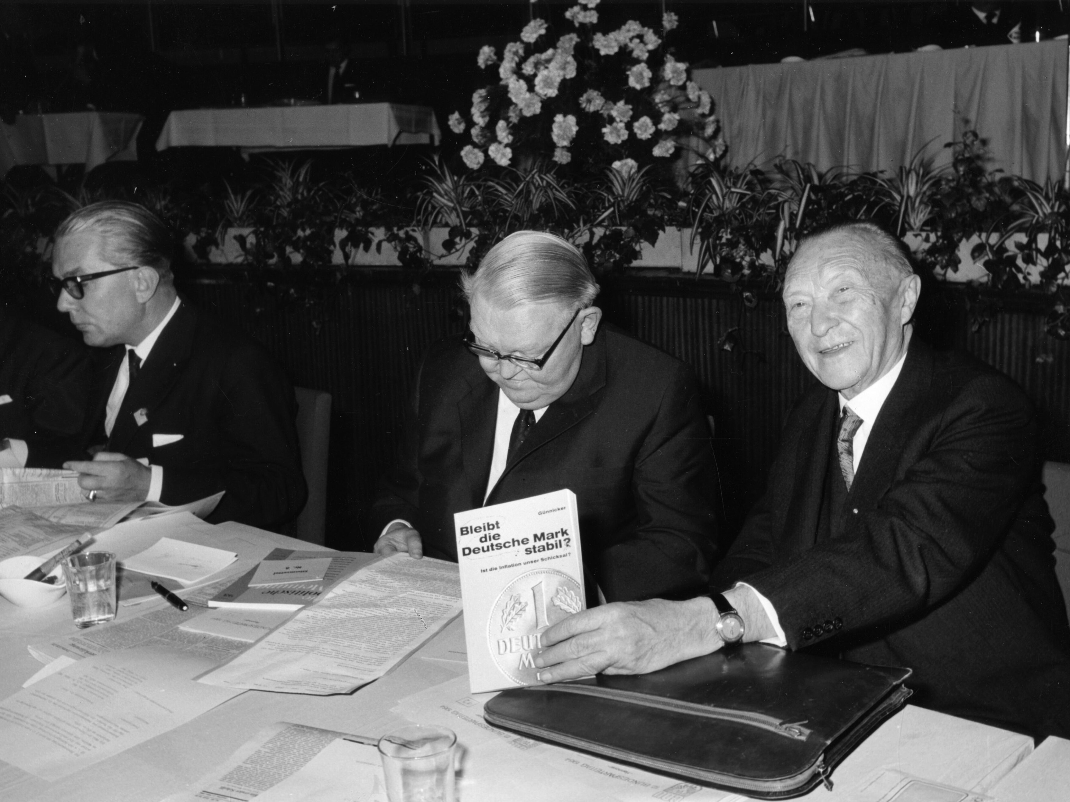 Nina Warken: Mit neuer Stärke an der Spitze der Frauen Union - CDU