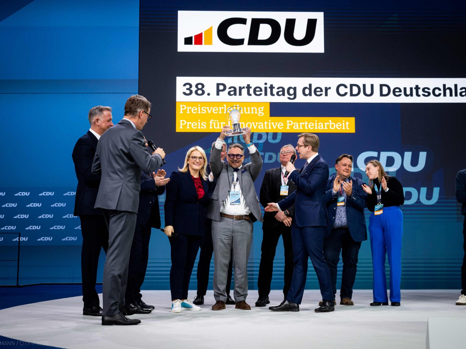 Thorsten Frei: Der Mann, der den Kurs hält - CDU